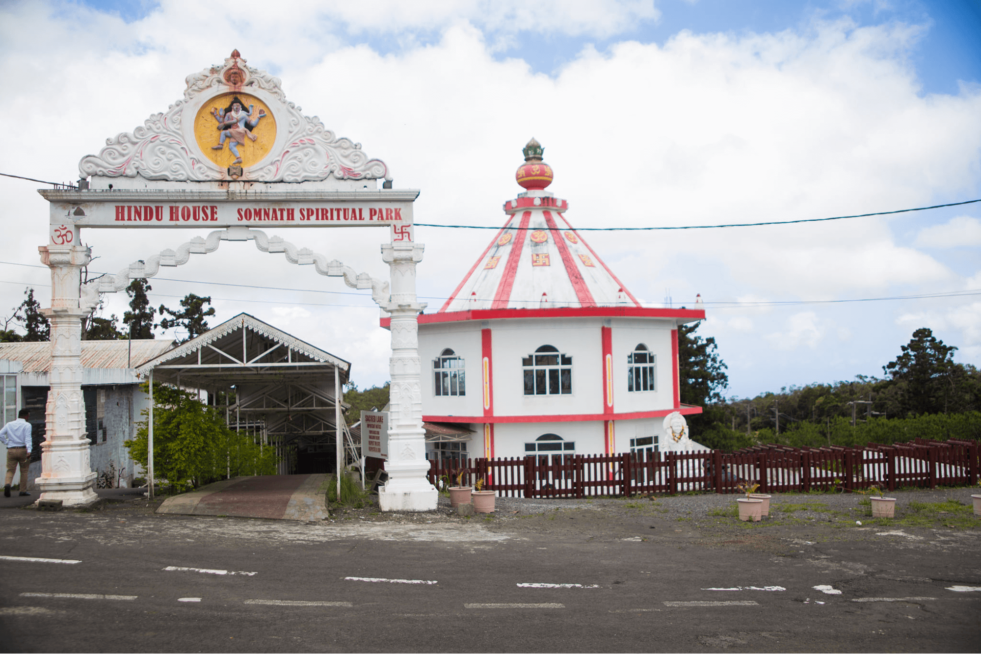 About us - Hindu House